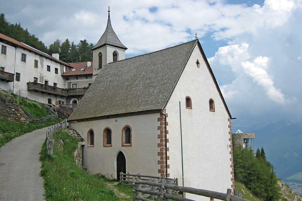 Urlaub Latsch: Aktuelle Informationen für Ihren Urlaub Latsch in Südtirol